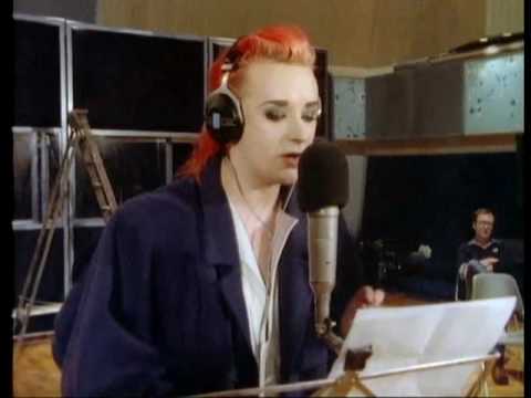 Retro Crimbo: Bob’s fantastic festive folly ~ Band Aid 1984 | George's ...