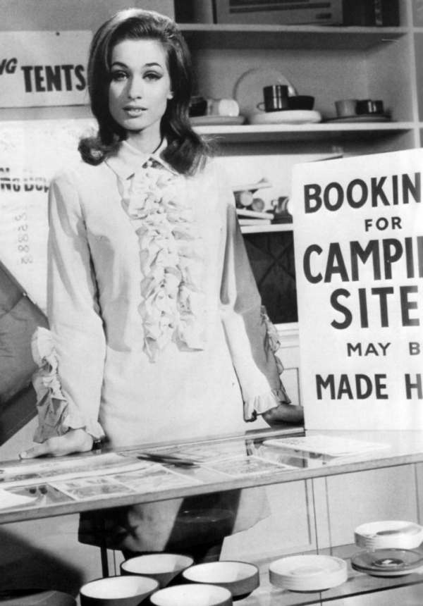 Valerieleoncarryoncampingpublicityshotbandw Georges Journal