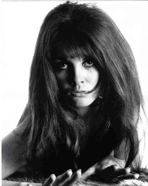 Coming s007n: Barbara Bach/ Caroline Munro ~ For Your Spies Only ...