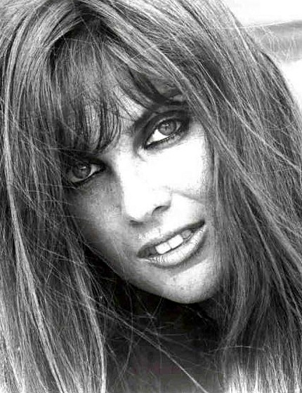 Coming s007n: Barbara Bach/ Caroline Munro ~ For Your Spies Only ...